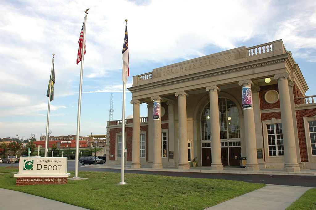 Amtrak Stations in North Carolina | US Train Travel Guide