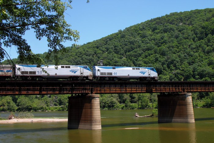 The best long-distance Amtrak route to ride in each month of the year ...