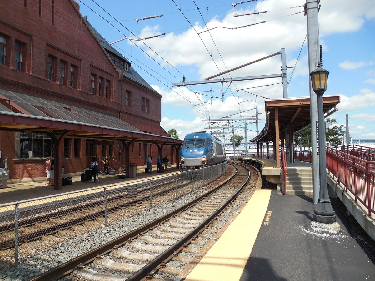 Amtrak Boston to NYC stops: Full list | US Train Travel Guide